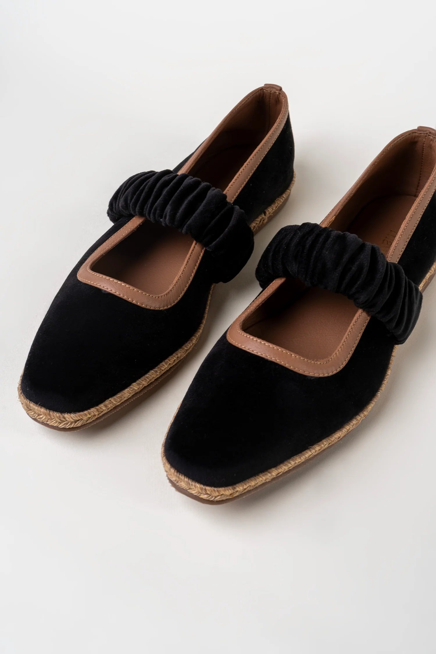 ZAFIA BLACK – ATIK - Moda Multimarca